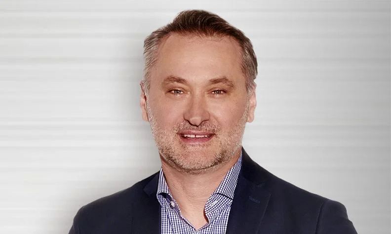 Stellantis与通用迎来新高管 来自亚马逊、蔚来等企业-汽车资讯-盖世汽车社区